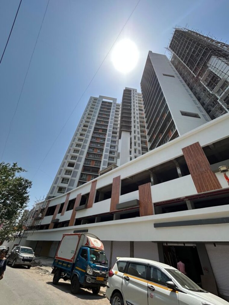 Resale 2 Bedroom 772 Sq.Ft. Apartment in Dotom Isle, Malad West Mumbai ...