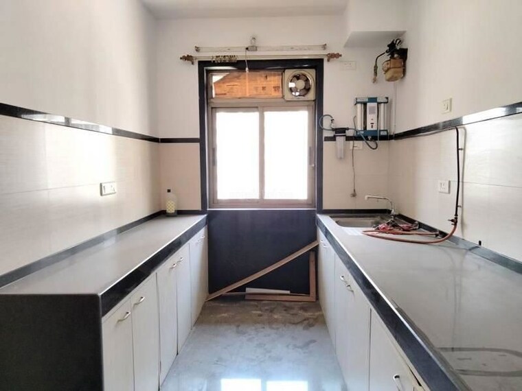 Rental 4 Bedroom 1502 Sq.Ft. Apartment in Kalpataru Aura, Ghatkopar ...
