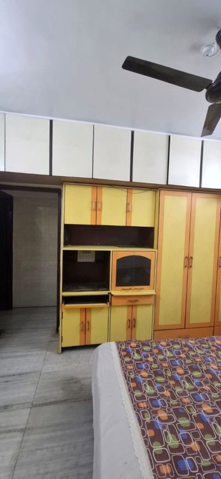 Rental 2 Bedroom 700 Sq.Ft. Apartment in Vinayak Apartments Malad West ...