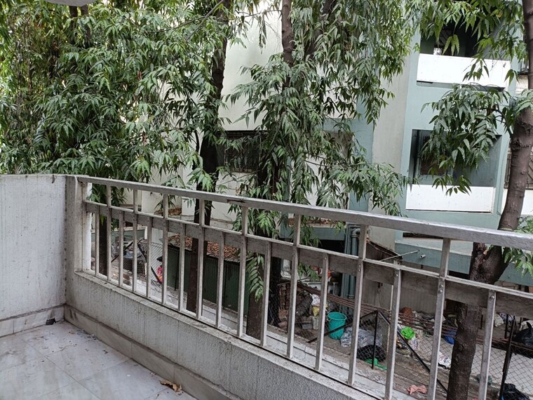 Rental 1 Bedroom 600 Sq.Ft. Apartment in Hermes Twins, Yerawada Pune ...