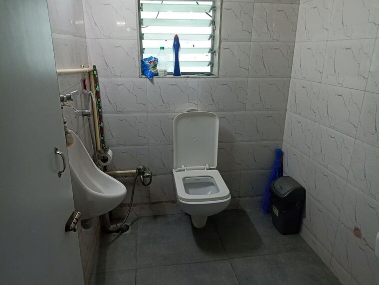 Rental Commercial Office Space 1200 Sq.Ft. in Skyline Epitome ...